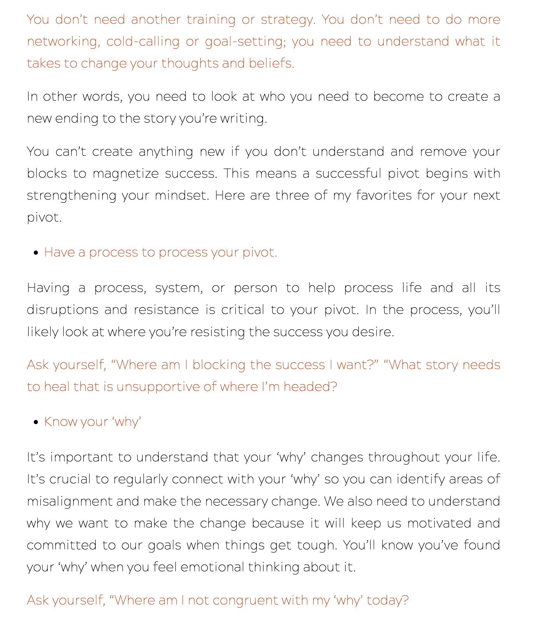 Shownotes Vs. Episode Descriptions | Leah Bryant Co.