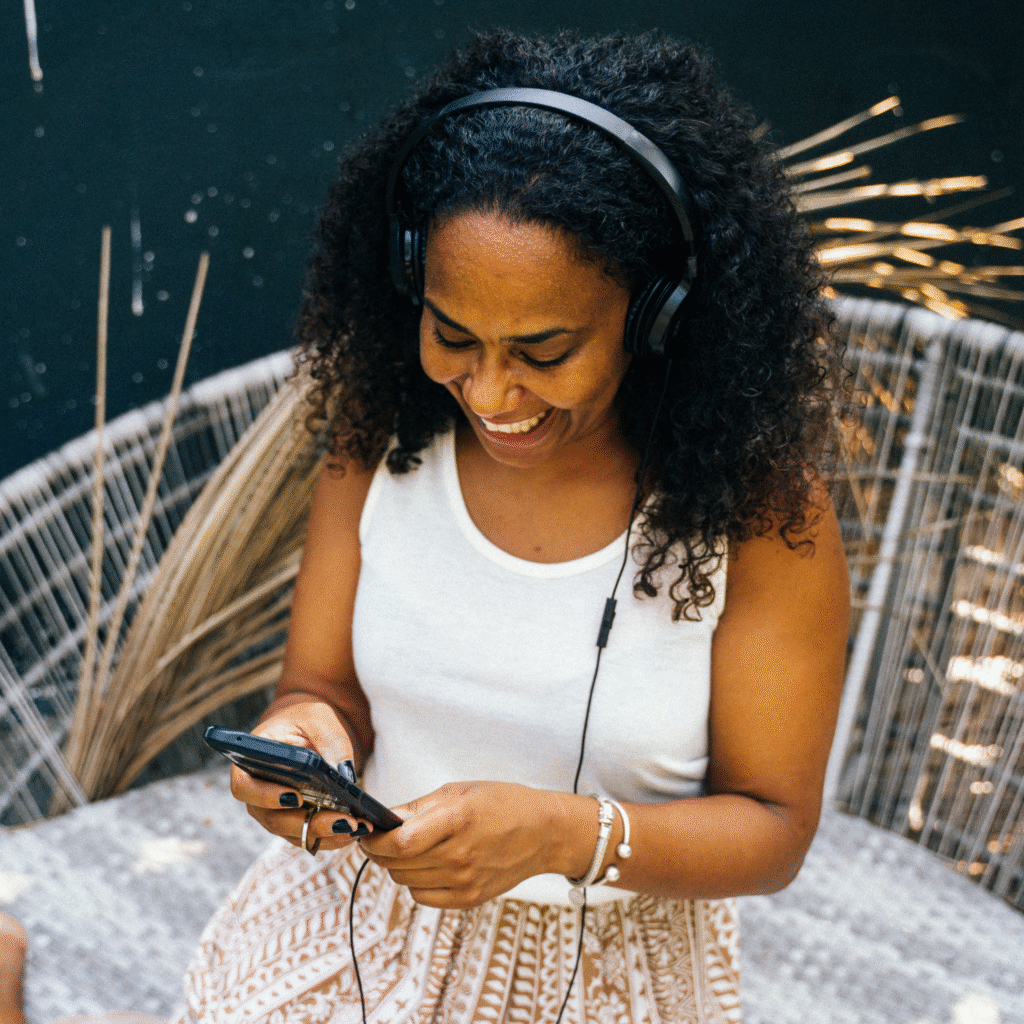 5 Proven Ways To Attract Podcast Listeners And Grow Your Show | Leah ...